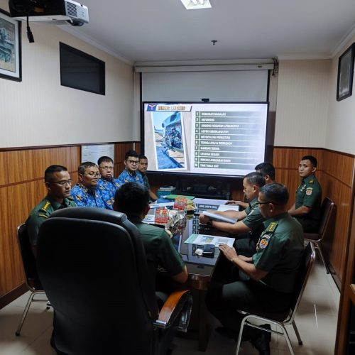 Tim Dosen Fakultas Teknik UPNVJ Menghadiri Presentasi Rencana Riset ...